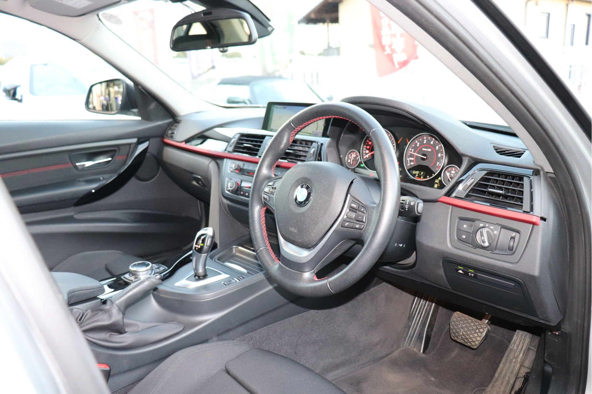 長野県S様 BMW 320iスポーツ ご成約ありがとうございます